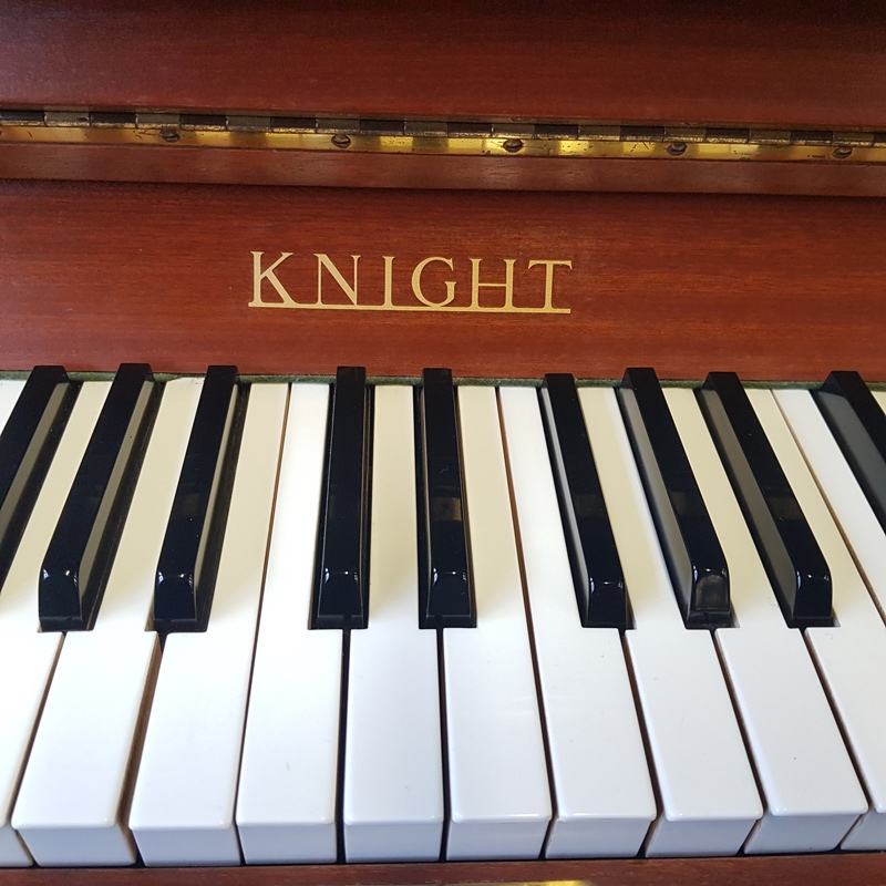 Knight K6 Upright Piano (1970) | Roberts Pianos