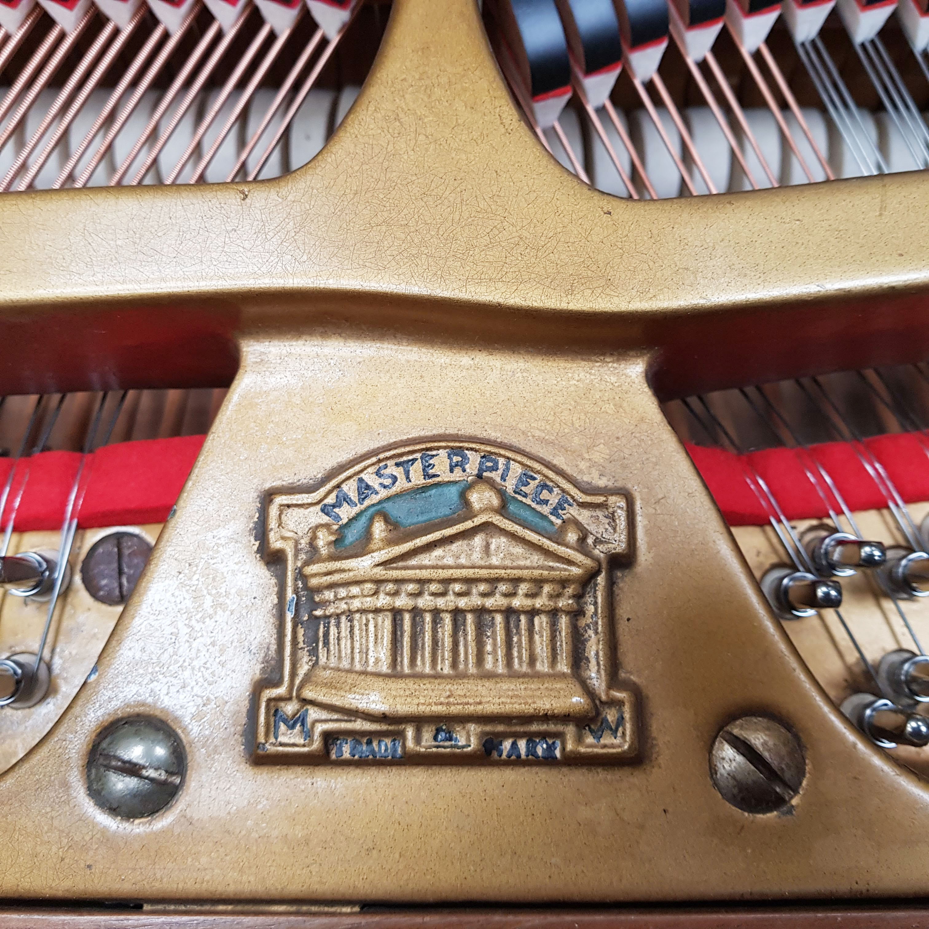 Roberts Pianos
