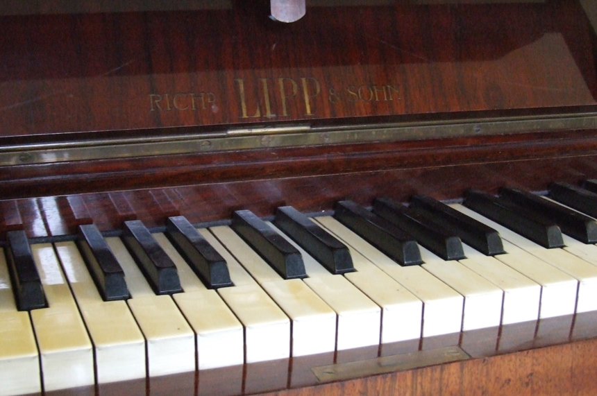 Piano Image