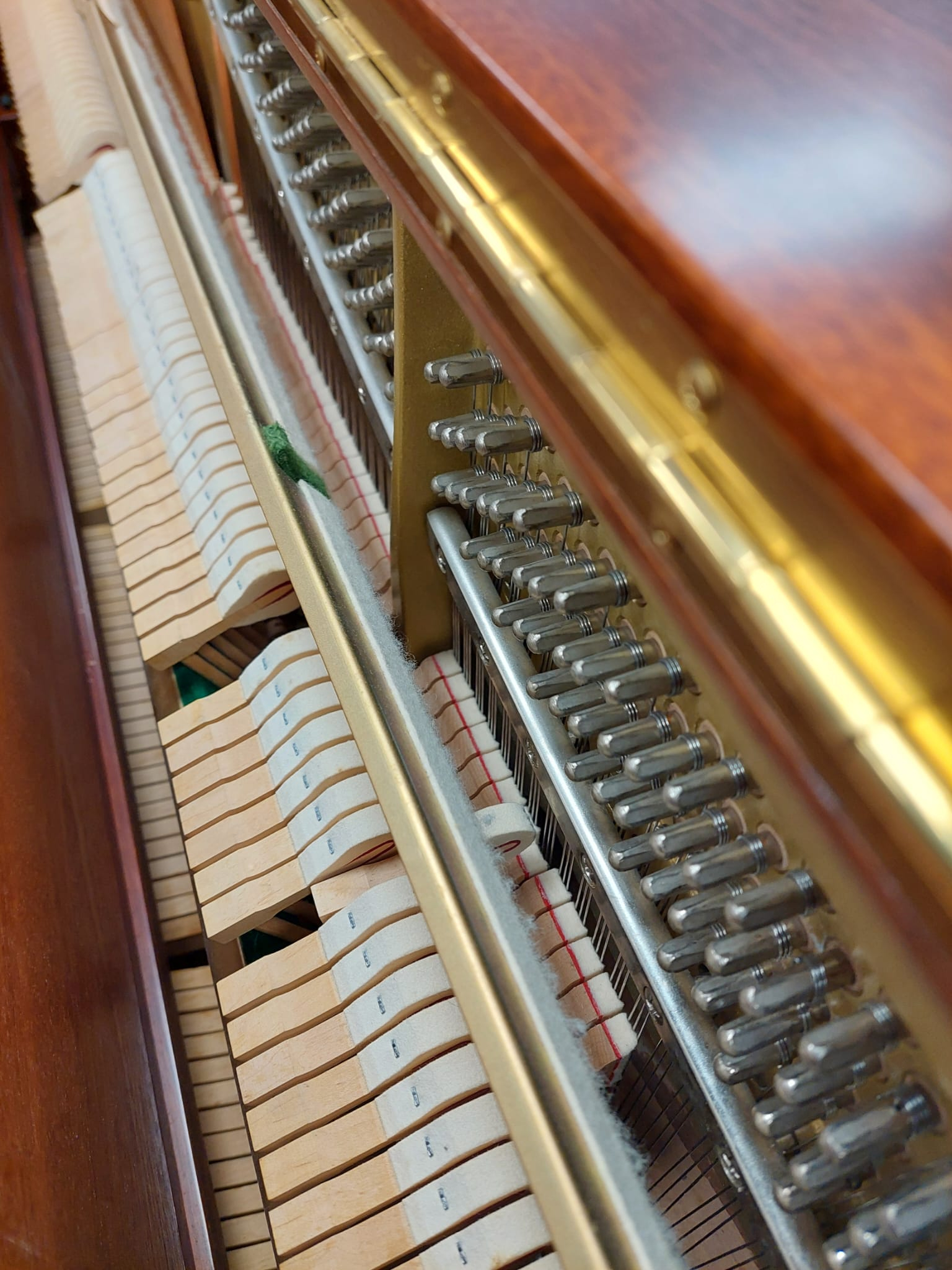 Kemble 120 Upright Piano (1999) | Roberts Pianos